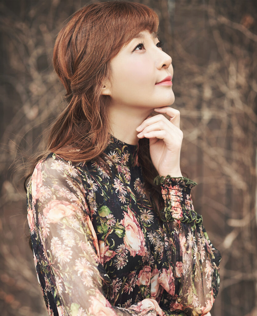 About Suh Yoon Lee Best-Selling Author - SUH YOON LEE